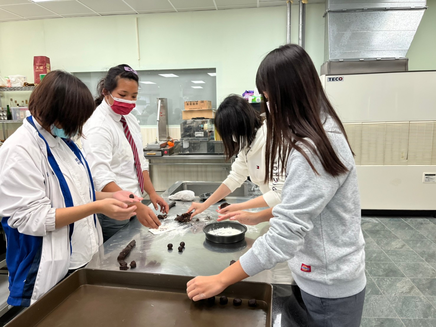 南開科技大學 餐飲管理系